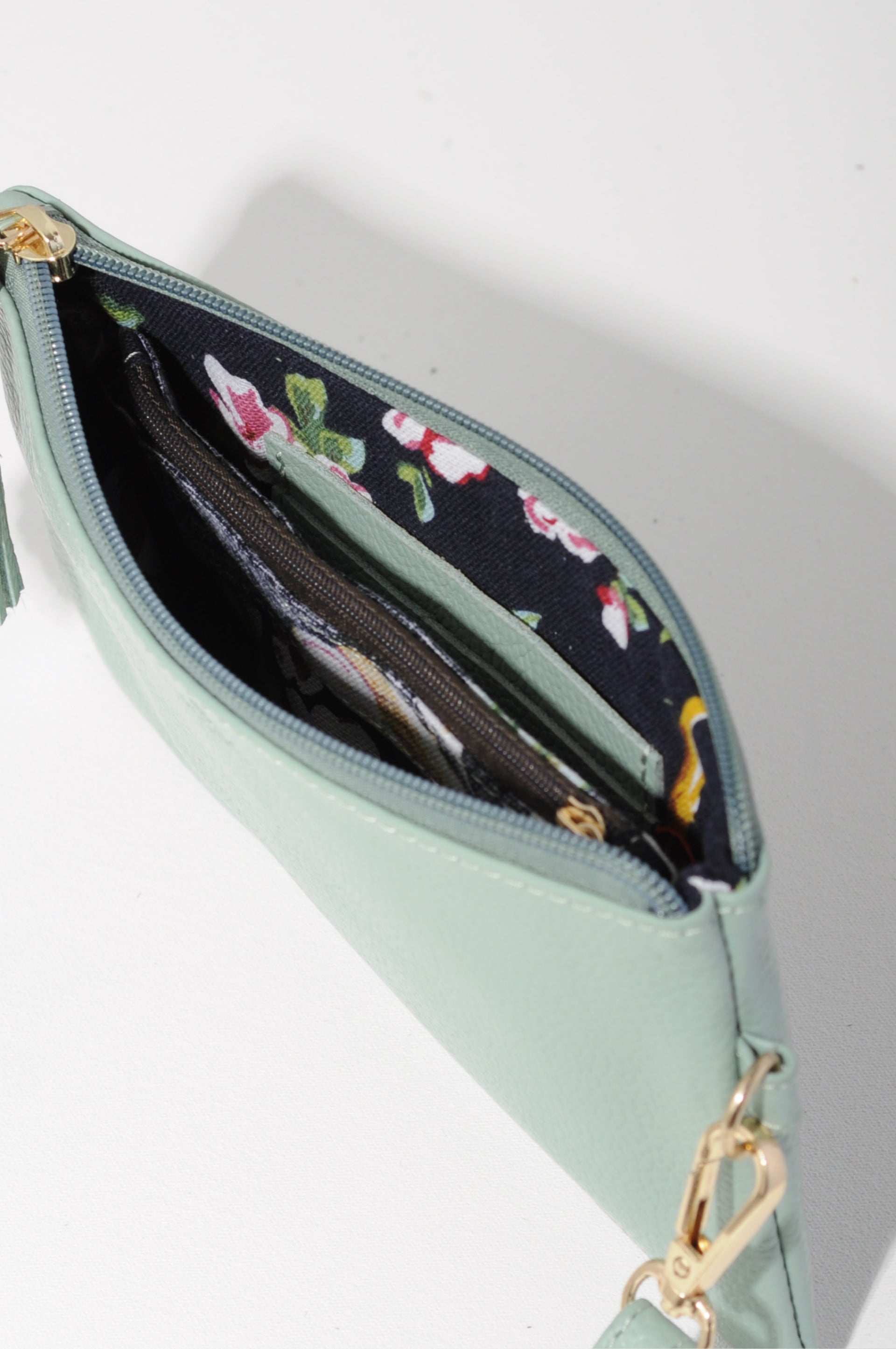 Cheer - Classic Clutch Wristlet Bag – Uppdoo Design Studio