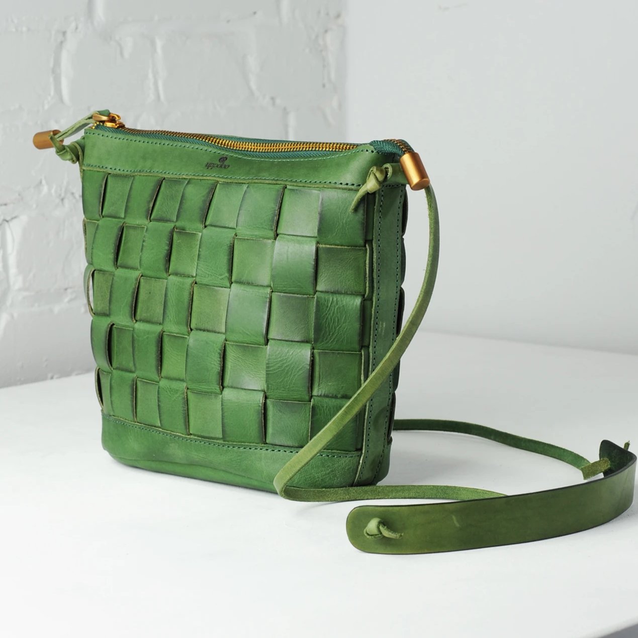 Venture Cross-body - Hunter Green – Uppdoo Design Studio