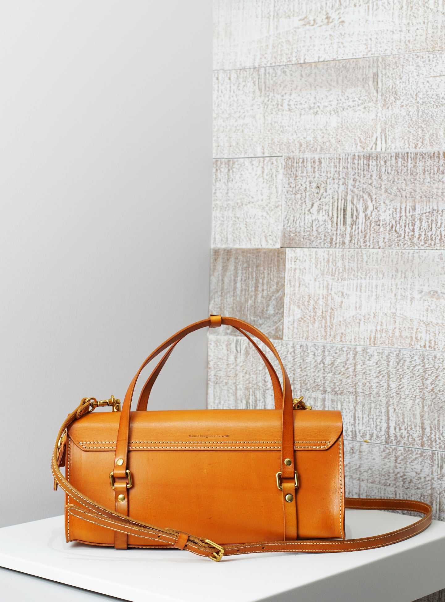 Vive 2.0 Classic Baguette Satchel- Tan – Uppdoo Design Studio